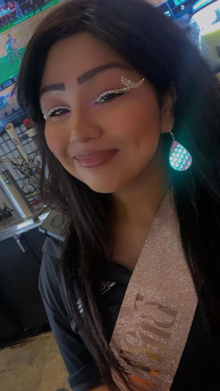 Mermaid Tail Eyeliner 🧜🏼♀️🐚👩🏻🎨 Eye Makeup Creative Eyeliner Mermaid Tail