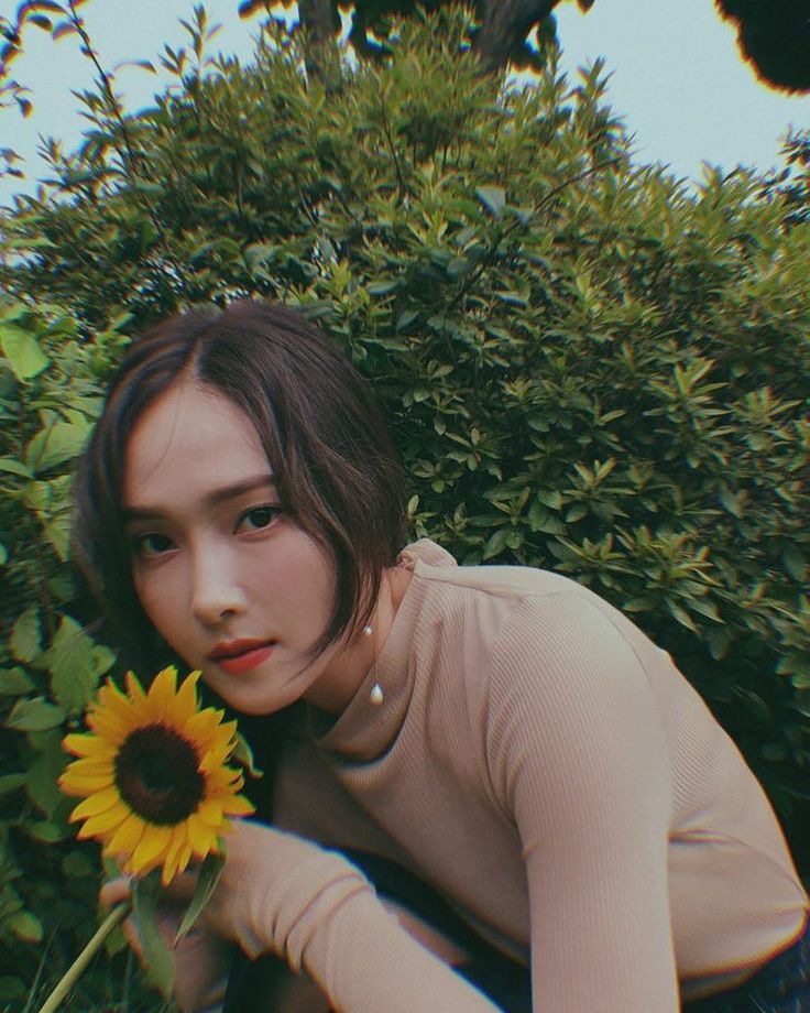 Scenes From Jessicas Summer Storm Mv Jessica Jung Snsd Jessica Jessica And Krystal Krystal