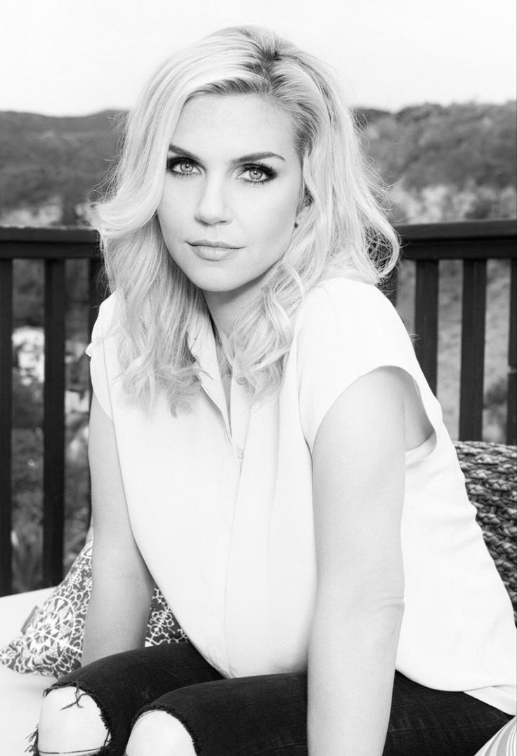 Rhea Seehorn Rhea Seehorn Hollywood Glamour Celebrities Female