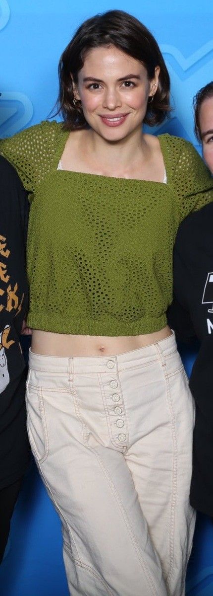Conor Leslie At Fan X 2022 In 2022 Fashion Crochet Top Crop Tops