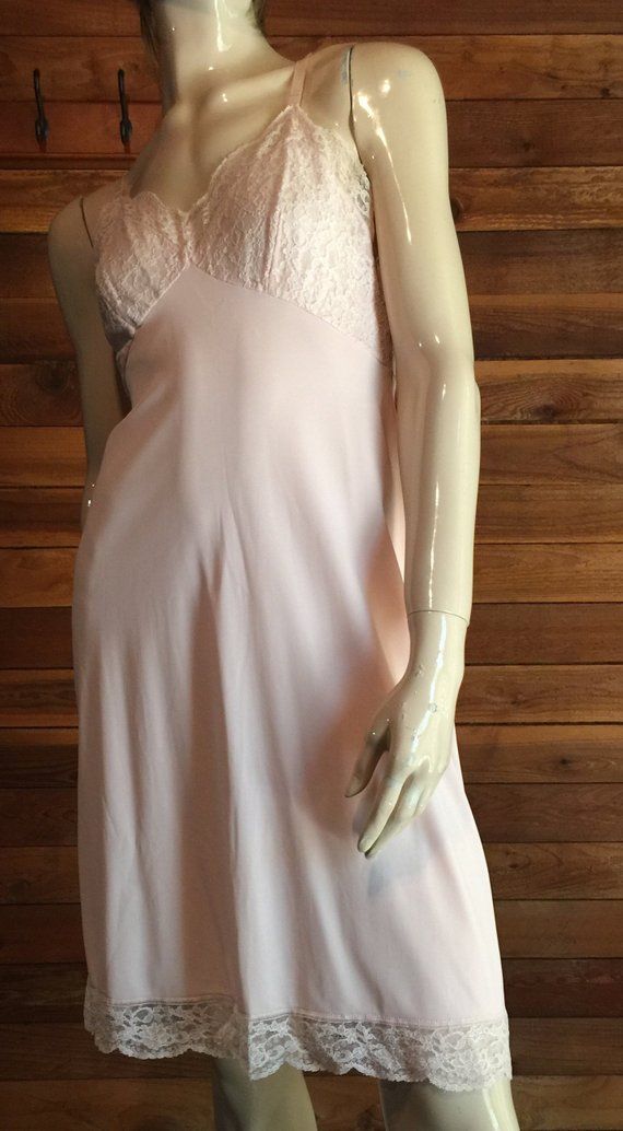 Vintage Lingerie 1960s Vassarette By Munsingwear Pink Size 34 Etsy