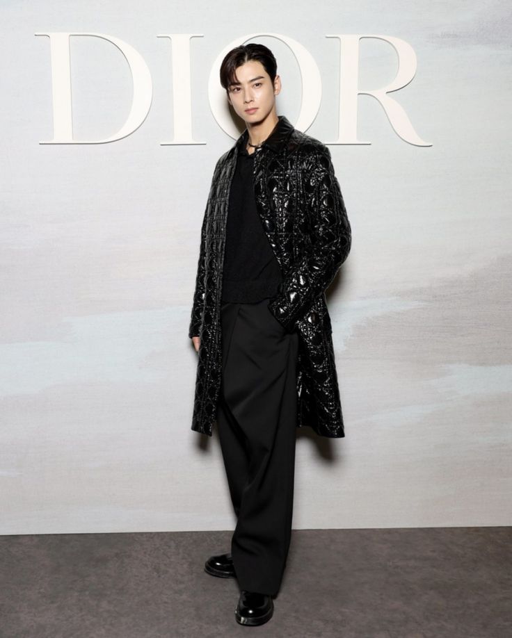 Cha Eun Woo Is The Center Of Attention At The Dior Ss23 Ready To Wear Collection Fashion Show As