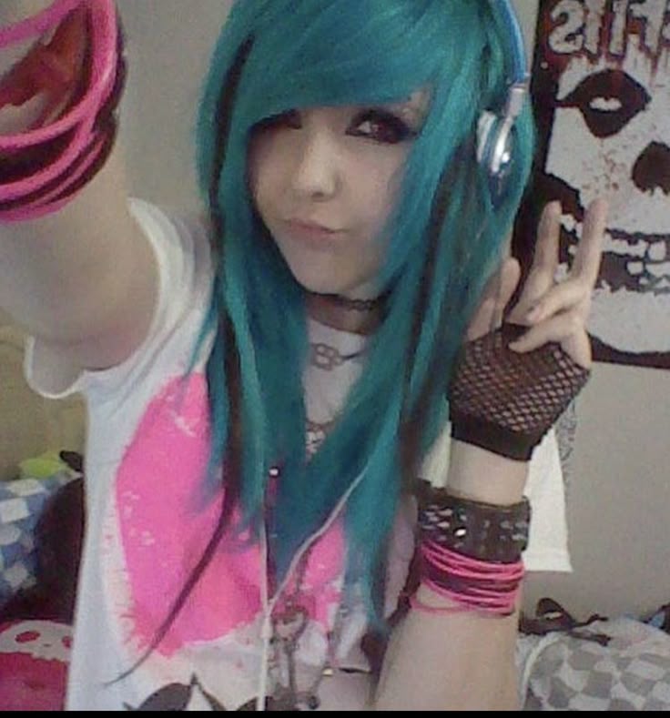Emoscene Girl Emo Scene Scene Girls Scene Outfits