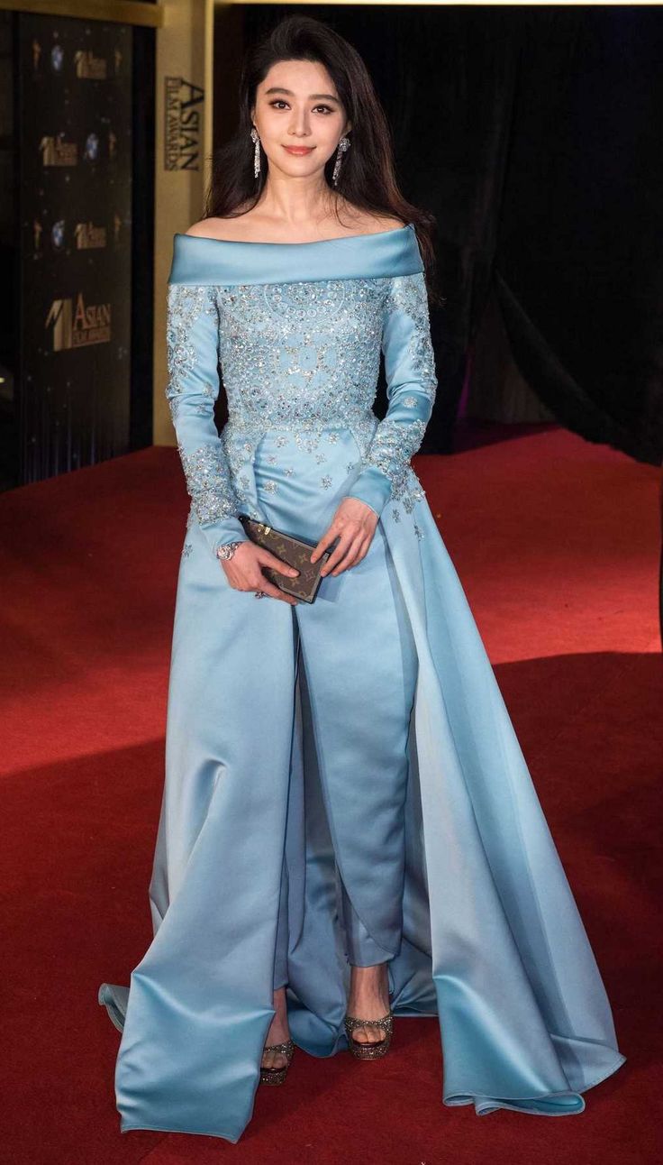 Fan Bingbing In Elie Saab Couture Attends The Asian Film Awards Bestdressed Fashion Fashion