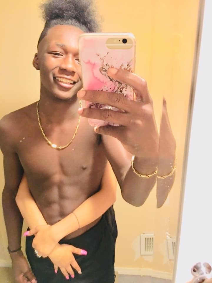 Hunniitk 👳🏽♂️ Mirror Selfie Couples Selfie