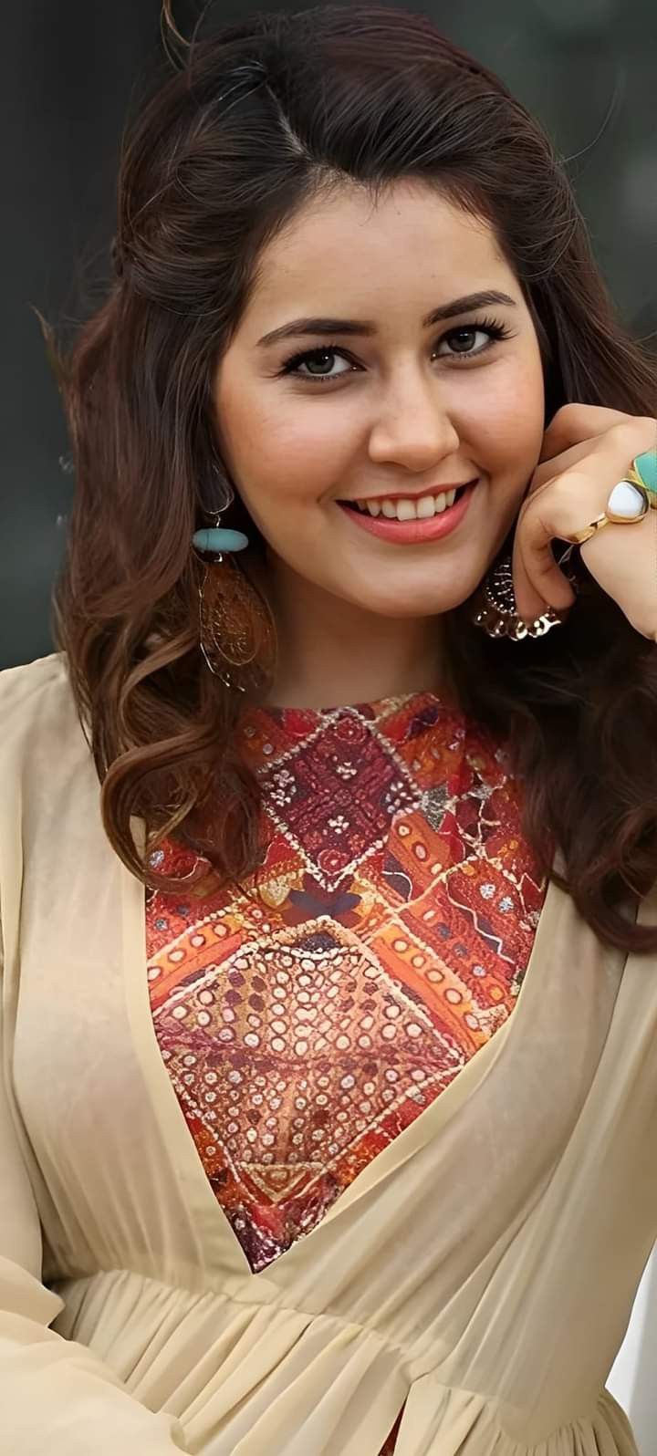 Pin On Rashi Khanna In 2024 Khanna Beauty Divine