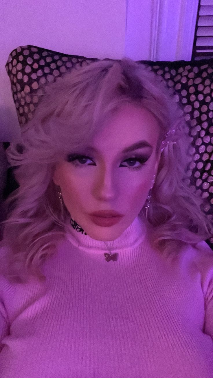 Chrissy Chlapecka On Twitter Chrissy Celebrity Crush Celebrities