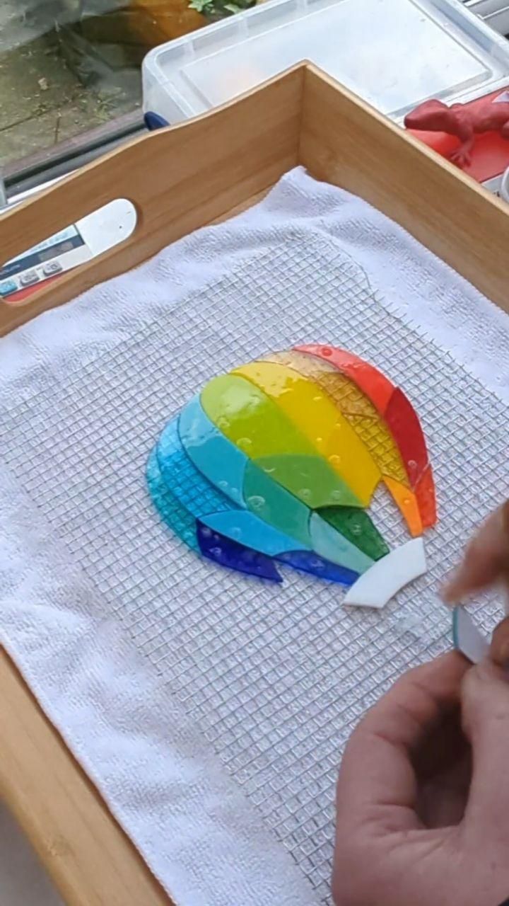 Glassartbylinda Glass Artist Linda Rossiter On Instagram Making Glass Balloons To Fly To