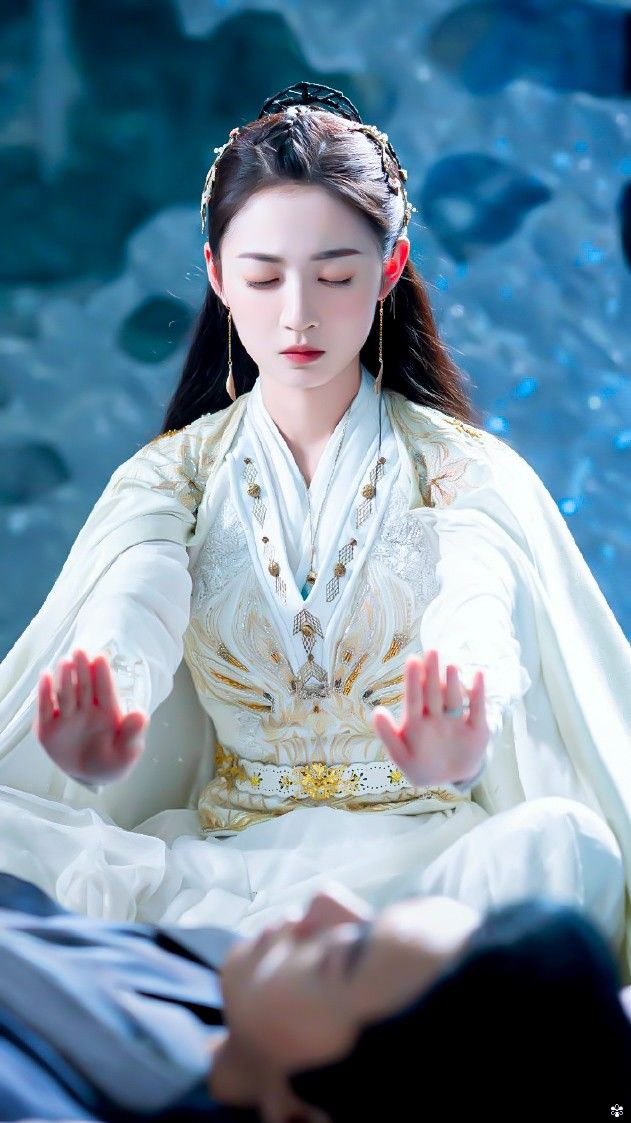 Pin By Littlelulu💜 On Actresses Historical Period Ancient Chinese Dress Asian Beauty