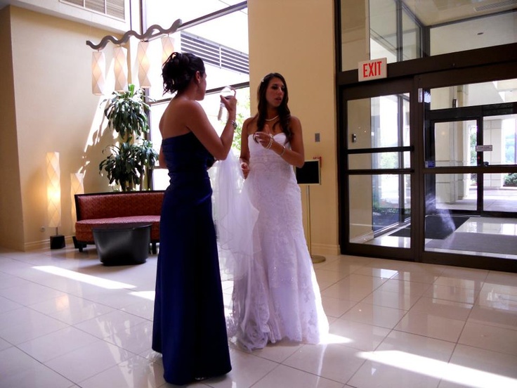 The Revilla Sisters Jenny And Shelley Beautiful Bride Bride
