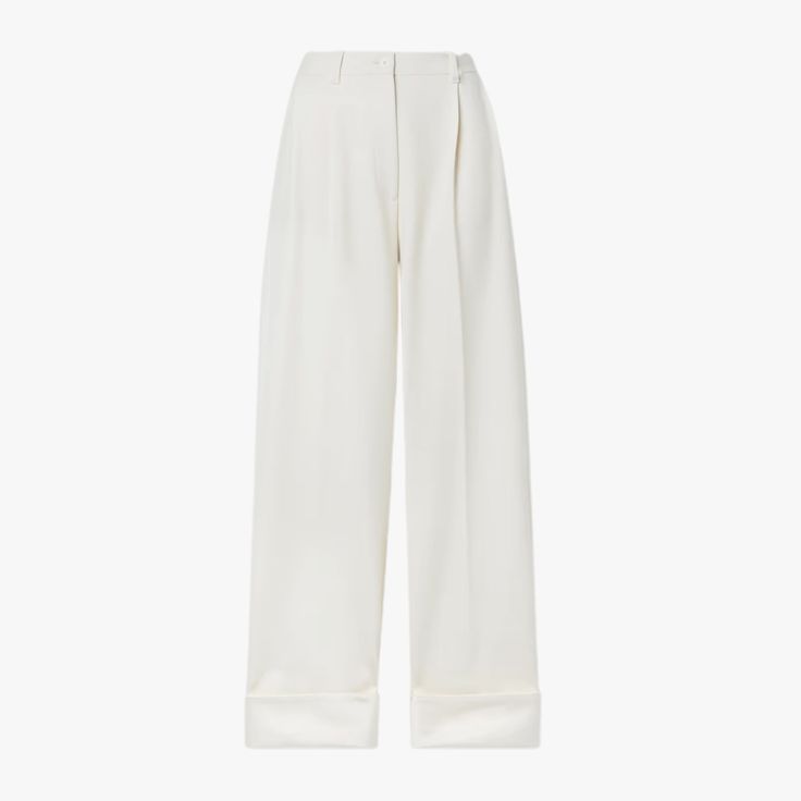 The New Black 10 Ways To Style The All White Outfit All White Outfit