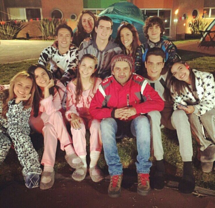 Yo Soy Franky Couple Photos Nickelodeon Couples