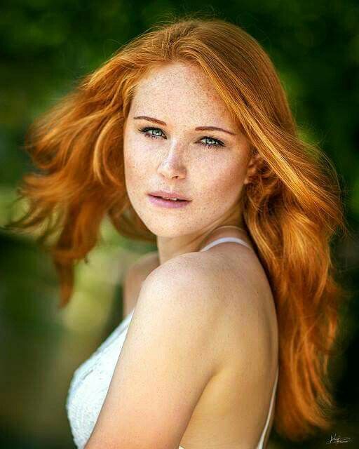 Lovely Ginger Beautiful Red Hair Redheads Freckles Shades Of Red Hair