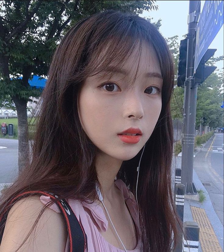 Ulzzang Girl ️에 있는 Duck님의 핀 아름다운 예쁜 여자 얼굴 교복 스타일