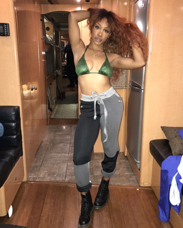 703k Likes 1119 Comments Sza Sza On Instagram Lol Doing Too Much In Nebraska Ctrltour