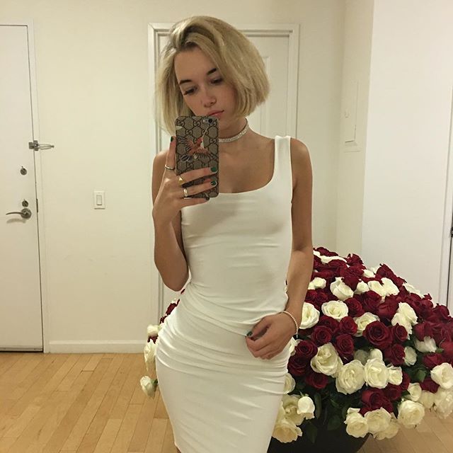 See Instagram Photos And Videos From Sarah Snyder Sarahfuckingsnyder Sarah Snyder Fashion