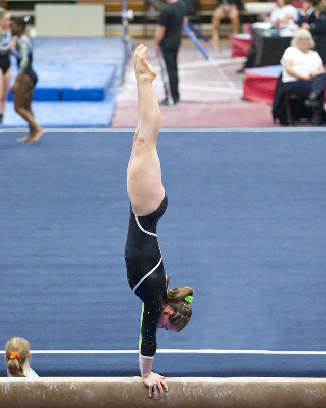 How To Teach Gymnasts To Handstand Swing Big Gymnastics Blog