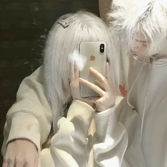 Pin By Tia ୨୧ On Matching Pfps 2000s Movies Aesthetic Cute Love Couple Grunge Photography
