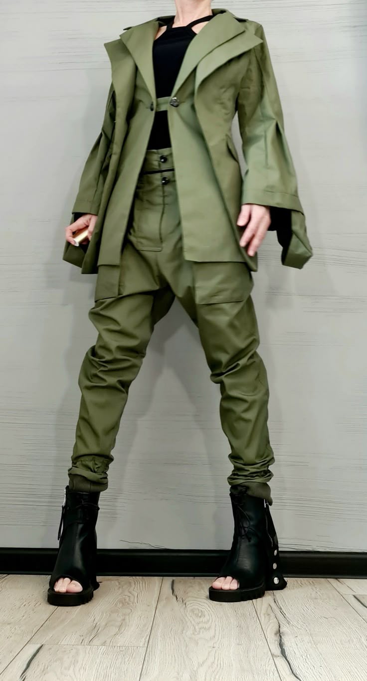 New Collection Extravagant Women Costume Asymmetric Avant Garde Blazer Women Harem Pants