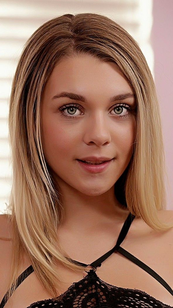 Gabbie Carters Instagram Twitter And Facebook On Idcrawl