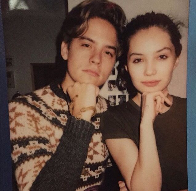 Dylan And His Girlfriend Dayna Frazer Dylan Sprouse Girlfriend Dylan