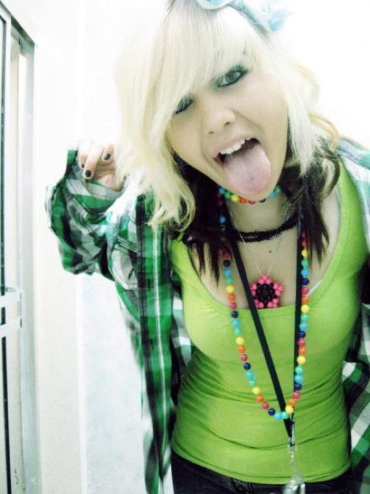 Pin By Maxime On Ambrehhhisdead Emo Scene Hair Scene Outfits Scene