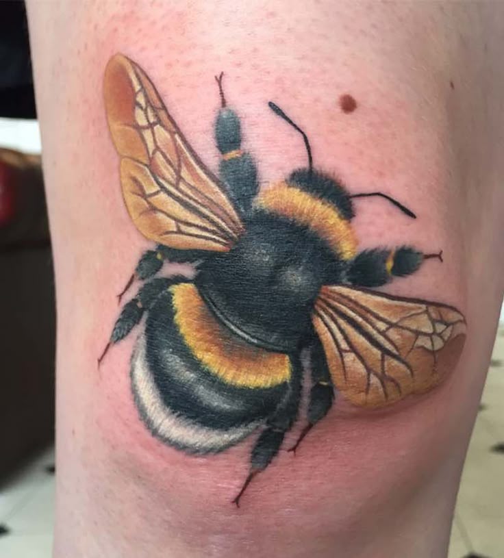 The Best Bee Tattoos Tattoo Insider Queen Bee Tattoo Bumble Bee Tattoo Bee And Flower Tattoo