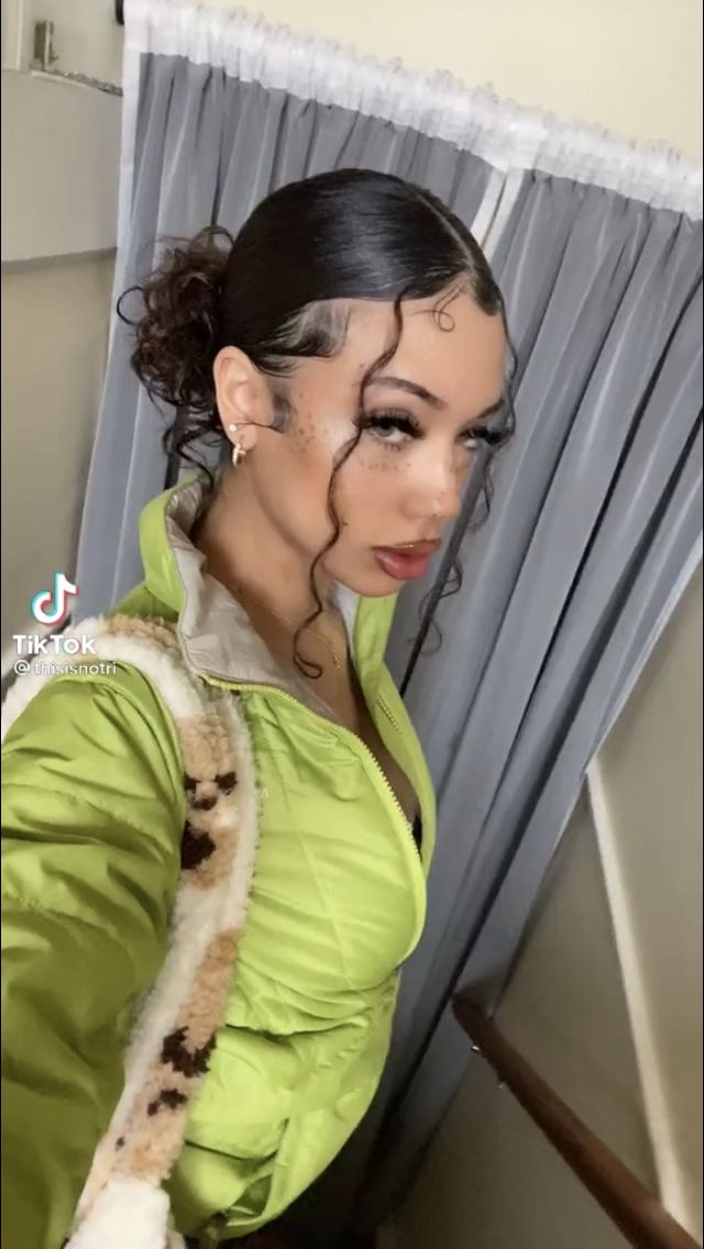 Cute Dyed Hairstyle Ideas Trendy Hairstyle Ideas In 2024 Curly Hair Styles Short Hair