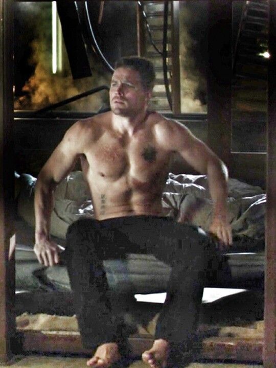925 Best Sexy Stephen Amell Images On Pinterest Arrow Arrows And Green Arrow