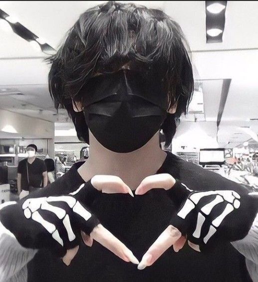 Pin Di Lotos Sama Su Salvamentos Rápidos Stile Emo Cose Belle Stile