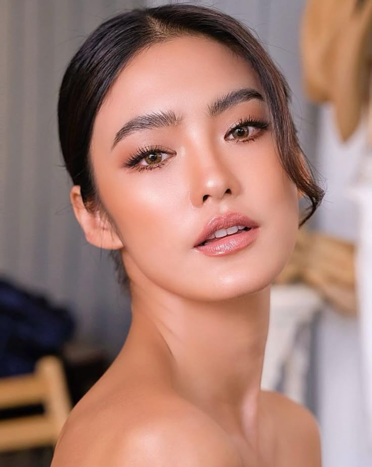 Pin By The Bridal Glow On Asian Makeup Glam Wedding Makeup Wedding
