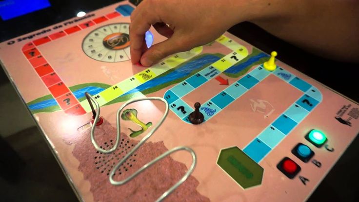 The Pyramid S Secret Electronic Board Game Made With Arduino Nano Arduino Electronics