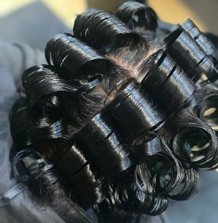 Pin By Blond Bouffant On Curlers And Rollers Wet Set Curlers Roller
