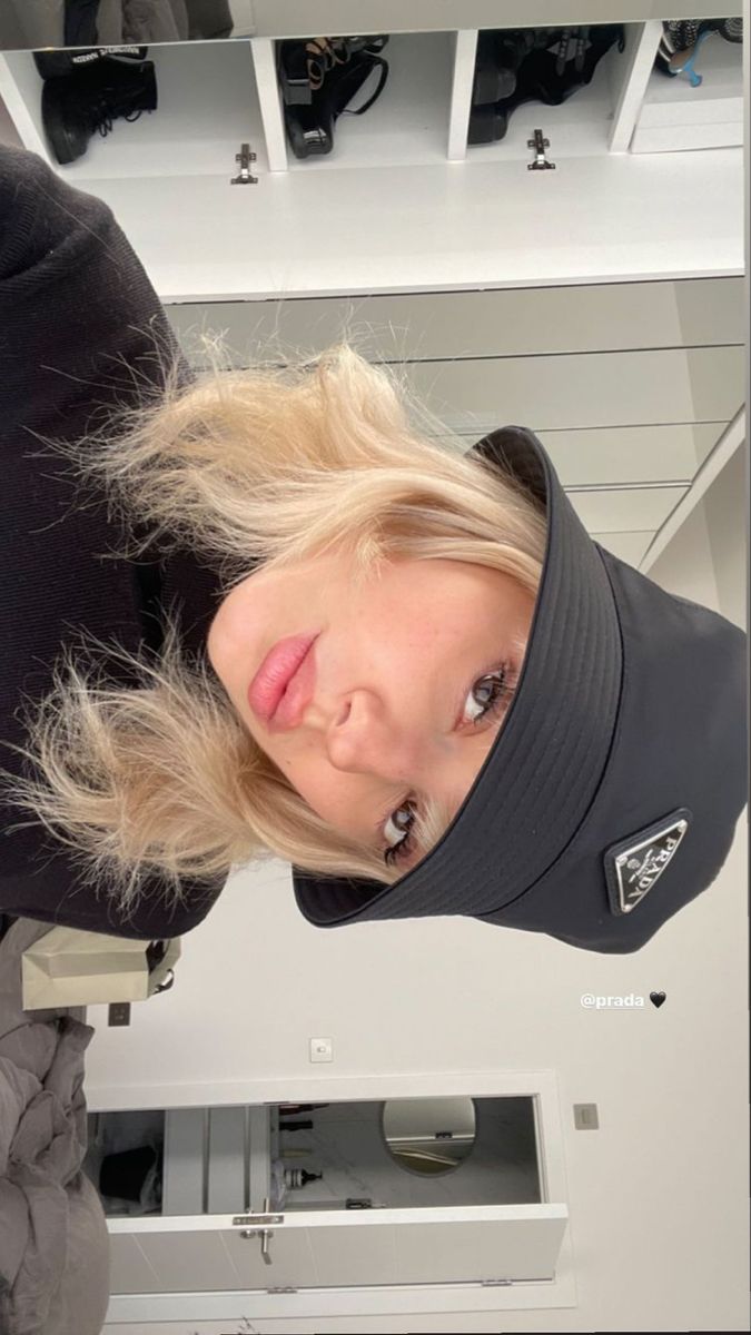 Pin De 𝓕𝙻𝙴𝙰𝙱𝙰𝙶 En Salvamentos Rápidos Mujeres Elegantes Mujeres