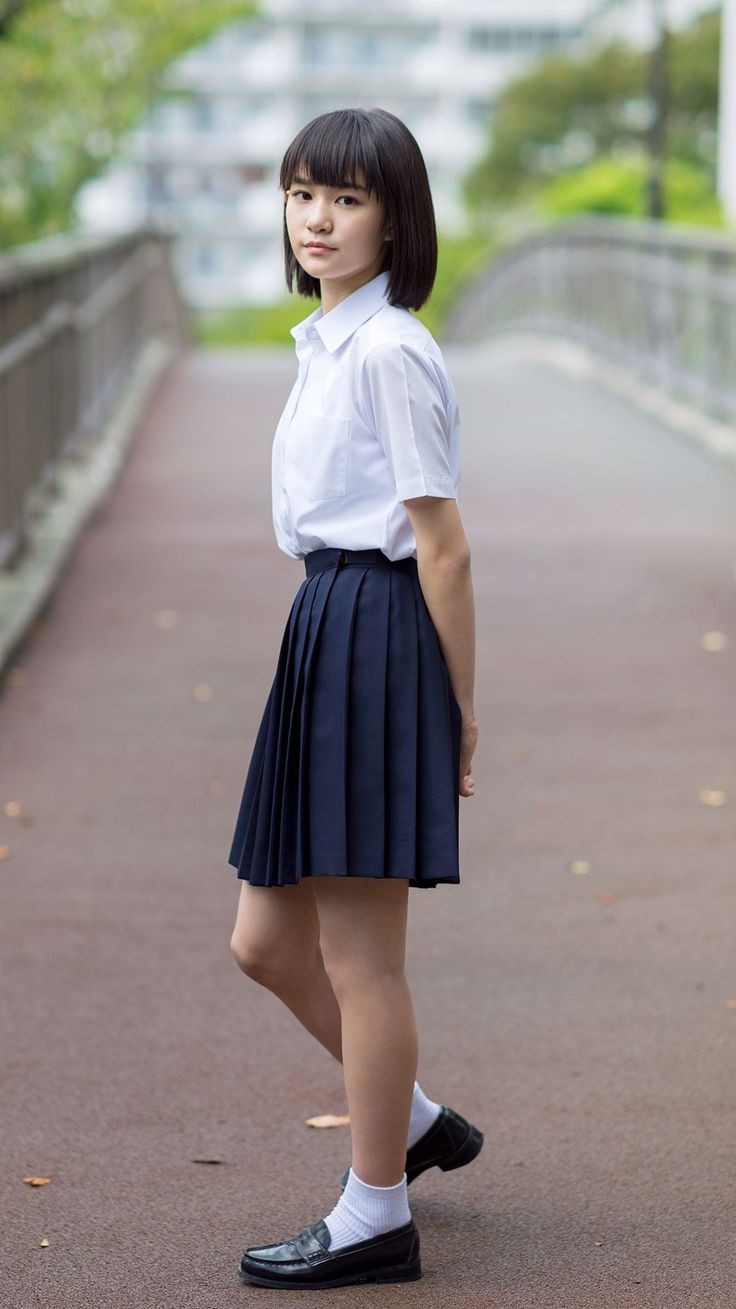 タイ の 学生 の 制服 Jessica Wilkins