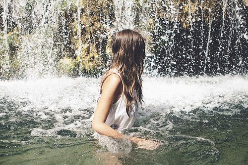 Pin By Lindsay On {the Adventurer} Waterfall Photo Nature Girl