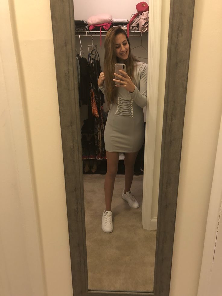 Pin By Lanas On Outfit For Today Outfits Mirror Selfie Selfie