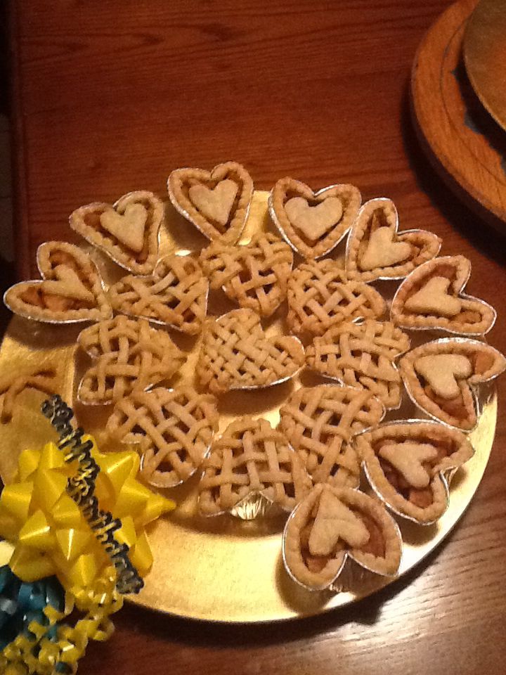 My Mini Apple Pies I Made These For My Pie Crazy Sisters Birthday How To 1 Use Frozen
