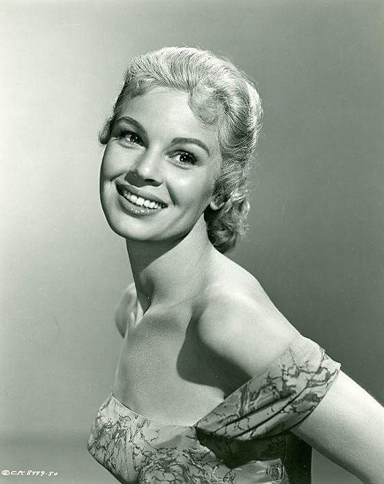 Remember Betsy Palmer A True Renaissance Woman Cryptic Rock Renaissance Women Old
