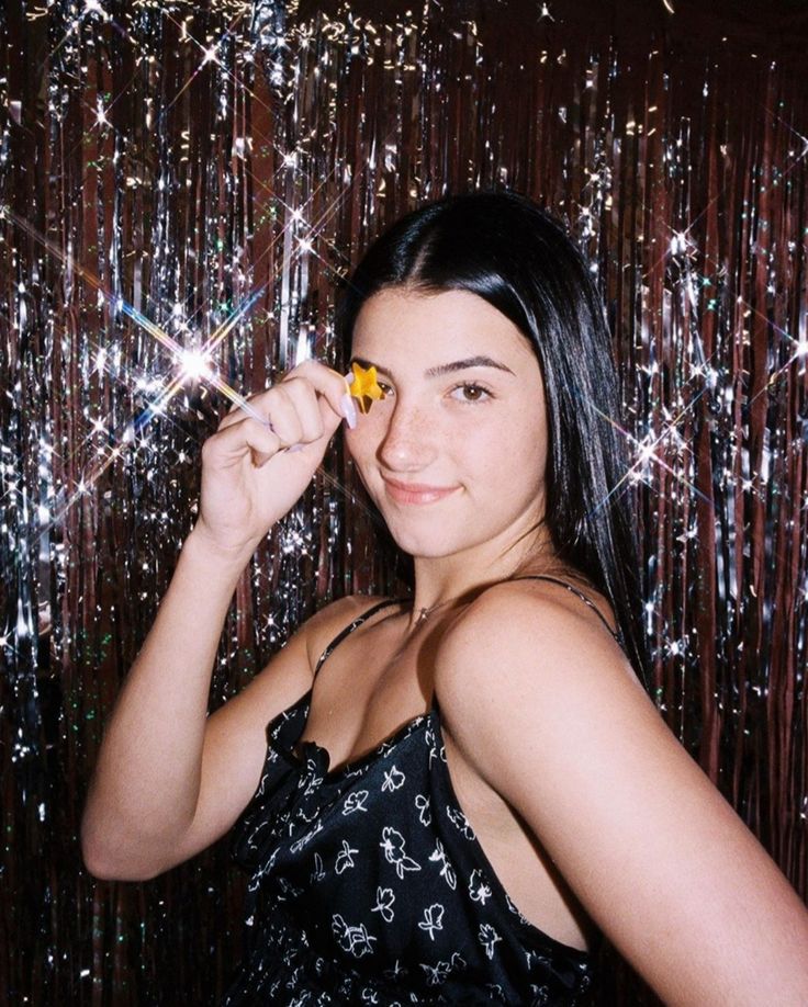 Pin By Charli Damelio On Charli In 2020