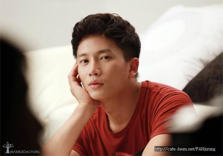Pin By Leanne White On Ji Sung Ji Sung Korean Actors Actors