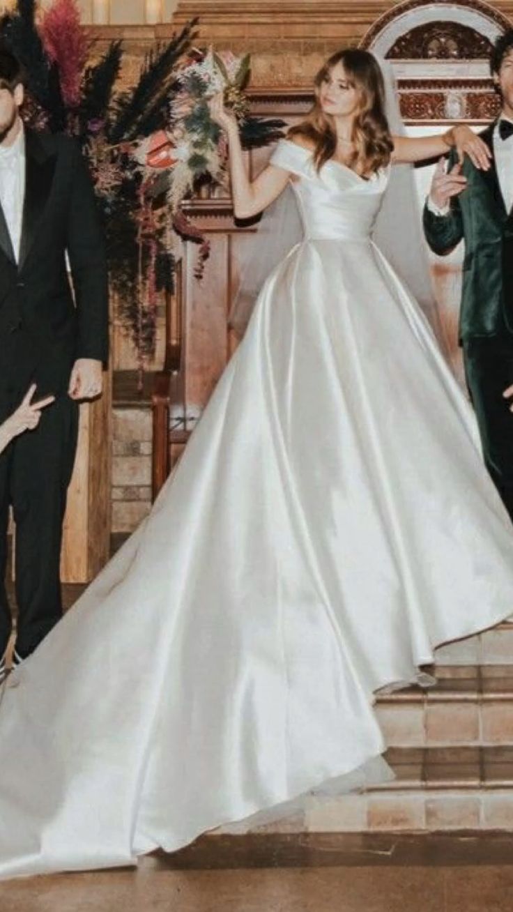 Debby Ryans Wedding Dress Lol Big Wedding Dresses Fancy Wedding Dresses Classic Wedding Dress