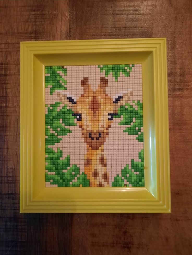 Pixelhobby giraffe met lijst | Pixelkunst, Giraffe Pixelhobby giraffe met lijst | Pixelkunst, Giraffe