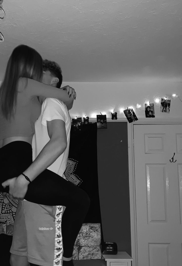 Pin By Destiny Shanaya On Guardado Rápido Cute Couples Photos Cute Relationship Photos Cute