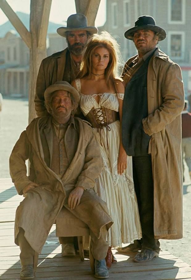 Pin By Elena Leonovich On Raquel Welch Jo Raquel Tejada Born September 5 1940 Raquel Welch