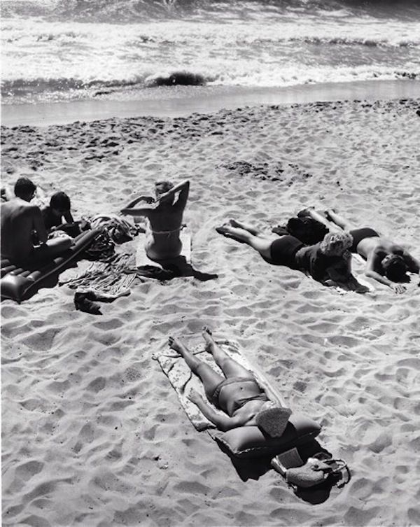 Vintage Beach Photos Courtesy Of Leigh Viner Vintage Photography Beach Photography