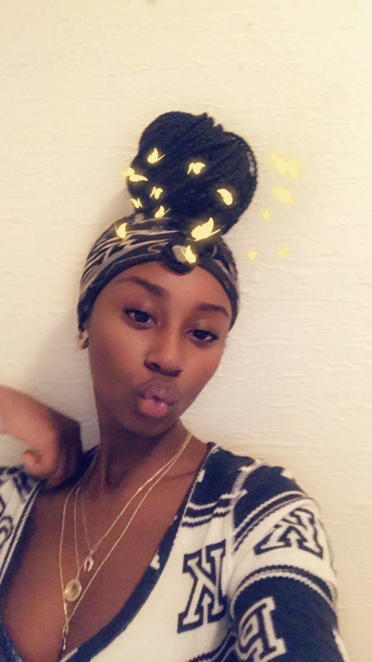 Kissy Face Heart Eyes Woman Crush Bombshells Baddies Alert Crushes Culture Photo And Video
