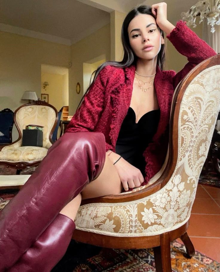 Emanuele Perotti Adlı Kullanıcının Women Fashion Boots Panosundaki Pin
