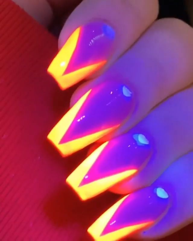 Unbelievable Nail Electric Effect What Do You Think It Is Time To