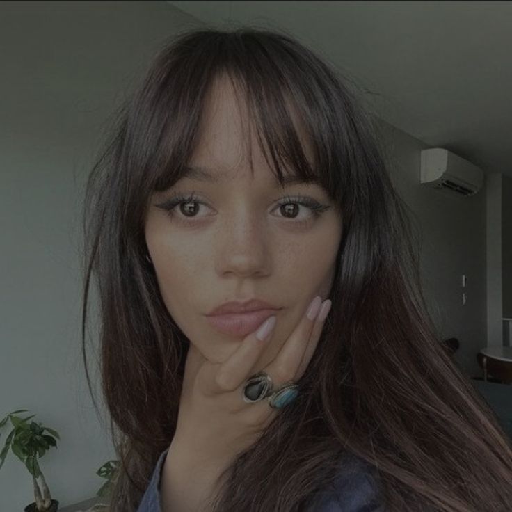 Jenna Ortega Aesthetic Pfp ♡ Art Des Lèvres Levre Queen